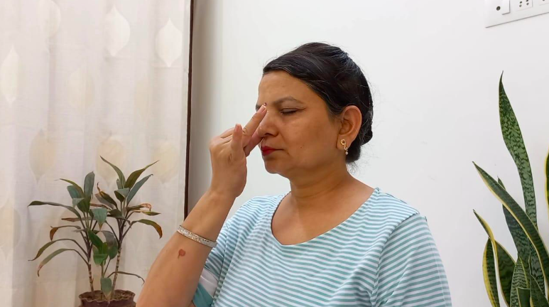 चन्द्रभेदी प्राणायाम कैसे करें तथा फायदे [Chandrabhedi Pranayama]